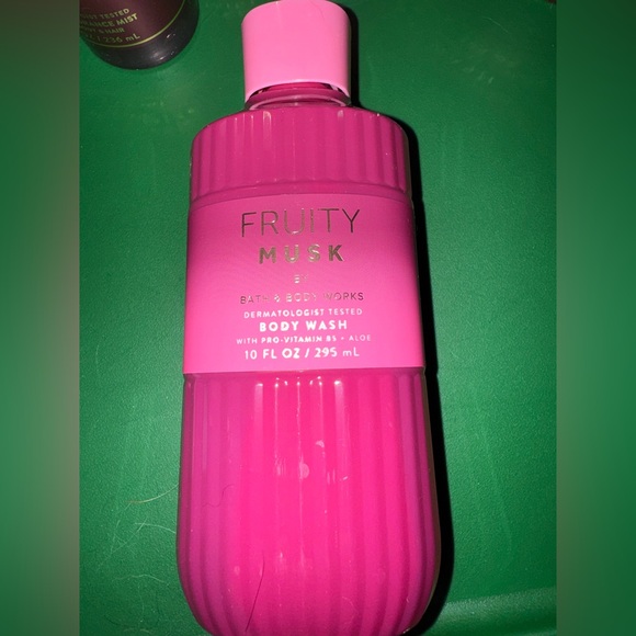 Bath & Body Works | Bath & Body | Bath Body Works Fruity Musk Pink Body ...